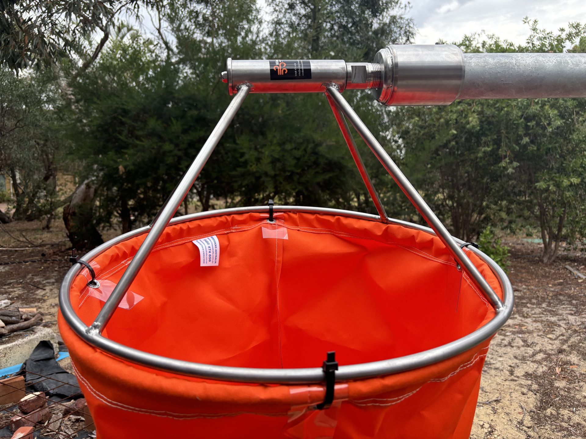 Large, Extra Large and Giant Windsocks