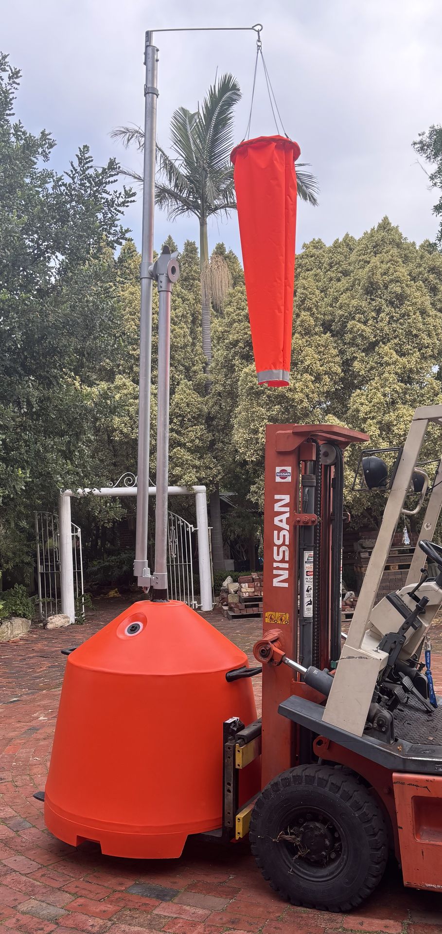 Windsocks Australia | Windsock Poles & Frames